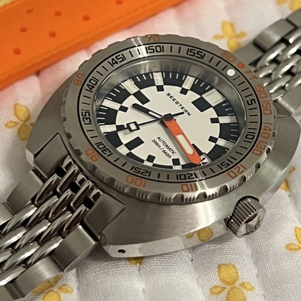 [$135 USD] Seestern 300t Military Dive watch | WatchCharts