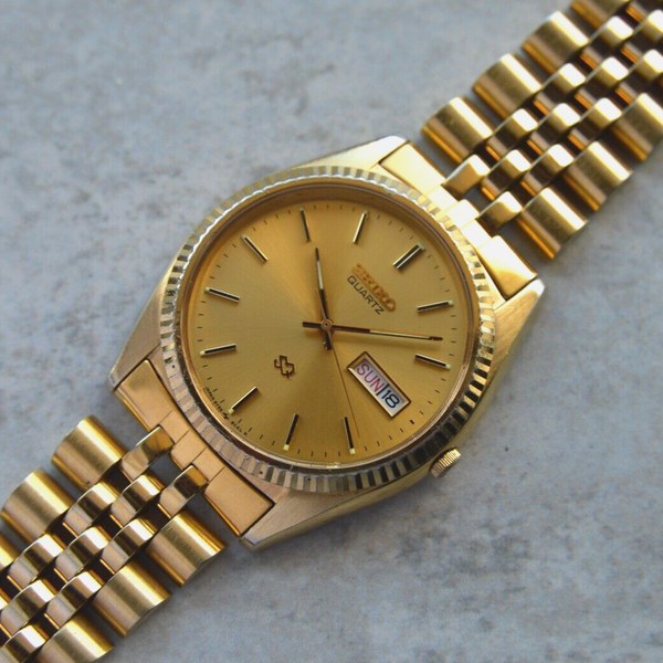 November 1987 Seiko Gold Bracelet Men's 5Y23 Fluted Bezel Quartz Watch ...