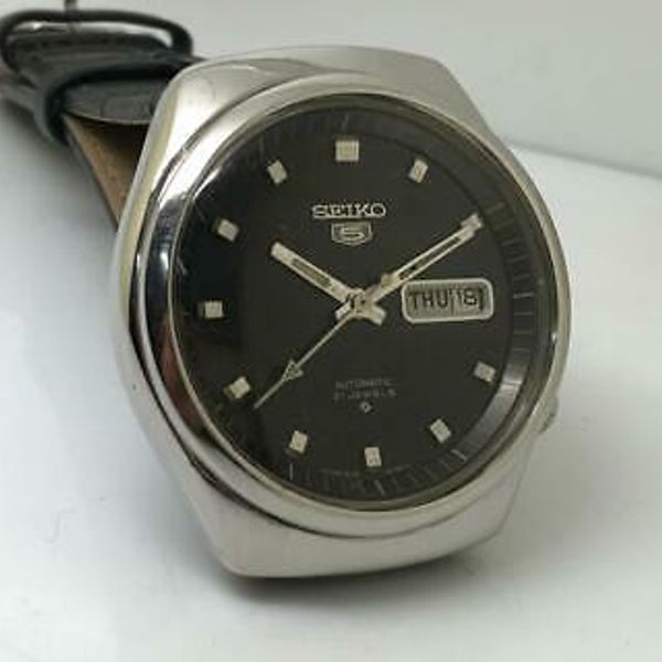 EXCELLENT VINTAGE SEIKO 6119-8630 AUTOMATIC DAY-DATE ORIGINAL DIAL WRIST WATCH | WatchCharts ...