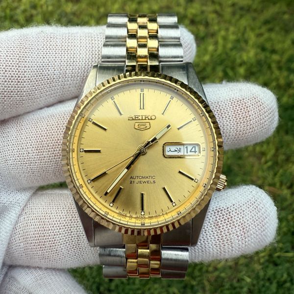 Seiko 7s26-0500 SNXJ92 Day Date Automatic Watch | WatchCharts Marketplace