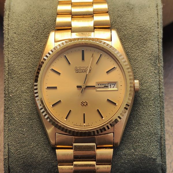 Vintage 1980s Seiko SQ Gold Tone Day/Date 36mm Quartz Men's Watch - 6923-8089 | WatchCharts ...
