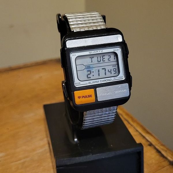 WTS: 1980s retro vintage LED Pulse watch Innovative Time Corp ...