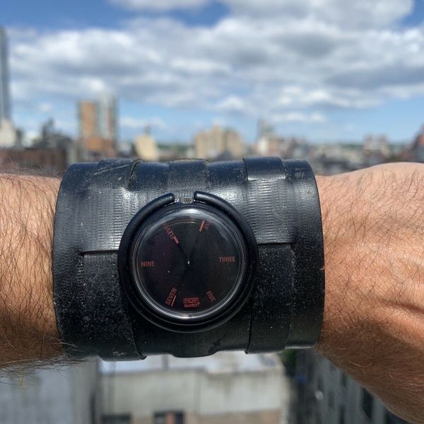 SWATCH POP WATCH “MISSING NAILS” PMB 112 VERY RARE 1997. Goth Punk SM ...