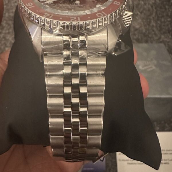 Seiko 5 Sports GMT Passion Red Limited Edition - SSK031K1 Automatic ...