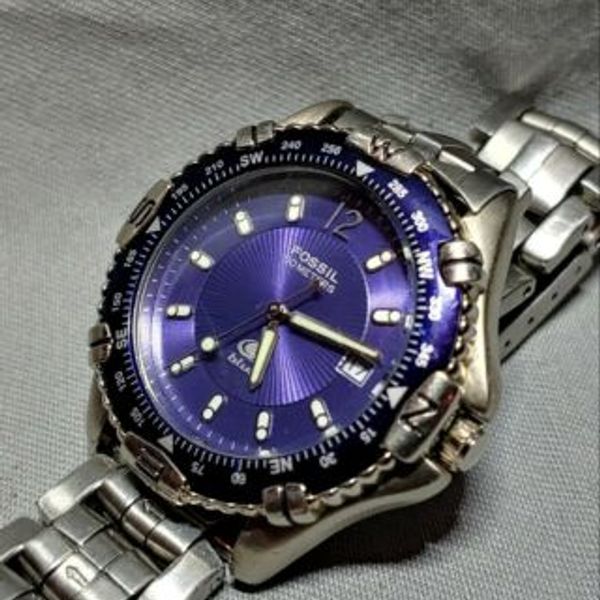 FOSSIL BLUE Men's Radium Dive Watch 50 Meter AM-3059 | WatchCharts ...