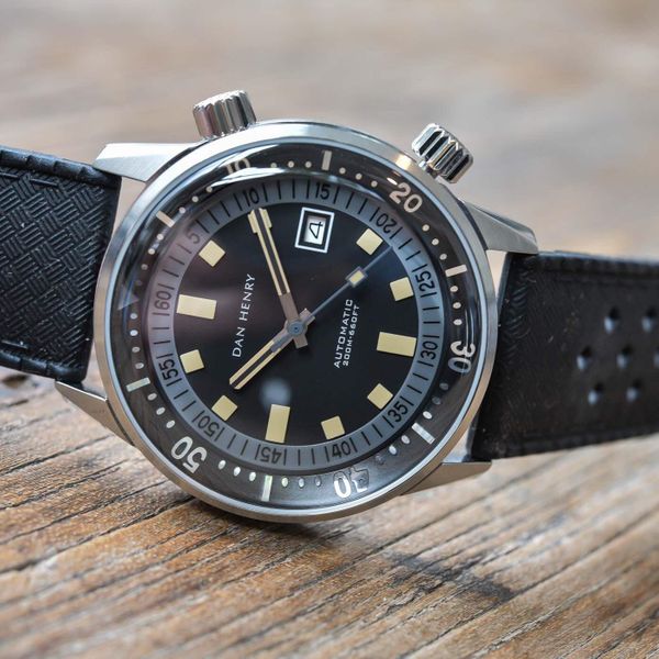 [WTB] Dan Henry 1970 40mm Diver | WatchCharts Marketplace