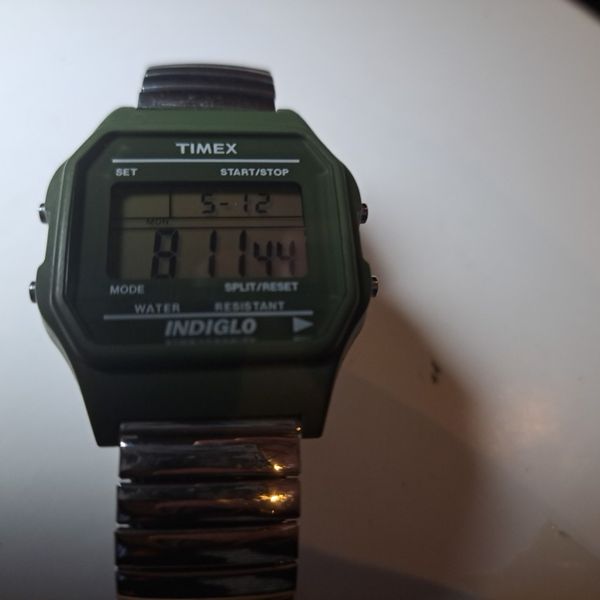 TIMEX Indiglo Menâ s Watch Digital Movement Indiglo Woking Ok ...
