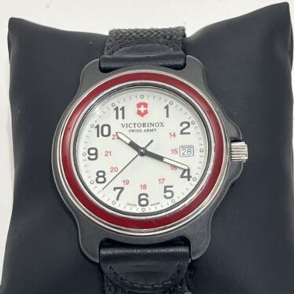 Rare Size Vintage Victorinox Swiss Army Military Red Bezel Watch W/New ...