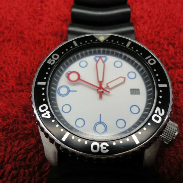 Seiko Diver's Men's Black Watch MOD - 7002-7000 | WatchCharts Marketplace