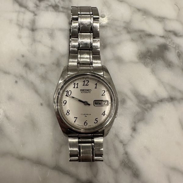 Seiko 7009-8219 Automatic Day/Date Nice Watch!!! | WatchCharts Marketplace