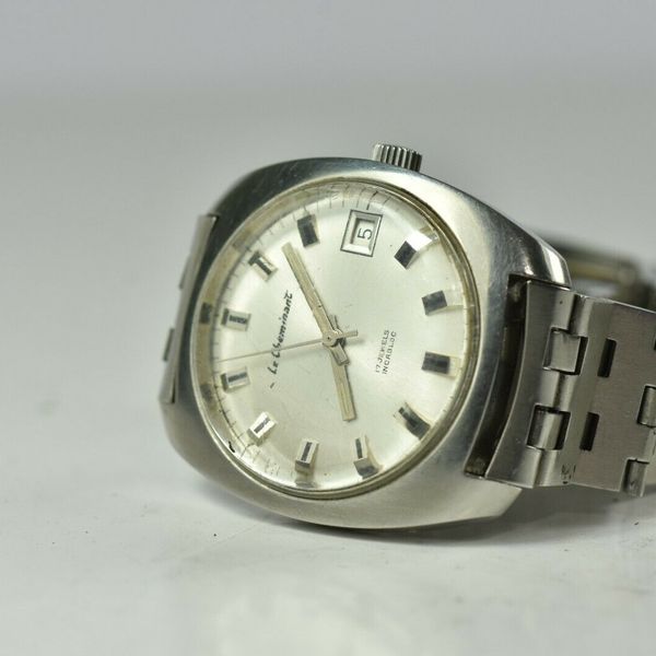 Le Cheminant Analogue 17 jewels Incabloc Watch - Working | WatchCharts ...