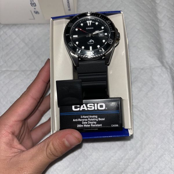 Casio MDV106-1AV, Duro,Men's Black Resin Watch, 200 Meter WR, Anti ...