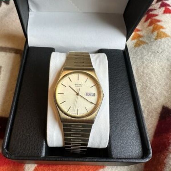 Seiko Menâ s Watch 6533-8009RO | WatchCharts Marketplace