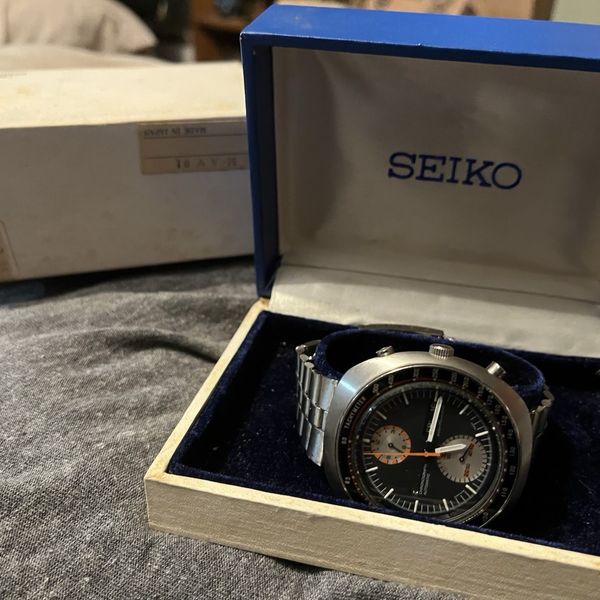 Seiko Chronograph Automatic UFO Original Box & Sleeve | WatchCharts ...