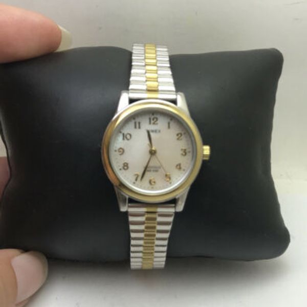 Timex Women's T2M828 Stainless Steel Elevated Classics Dress Expansion ...