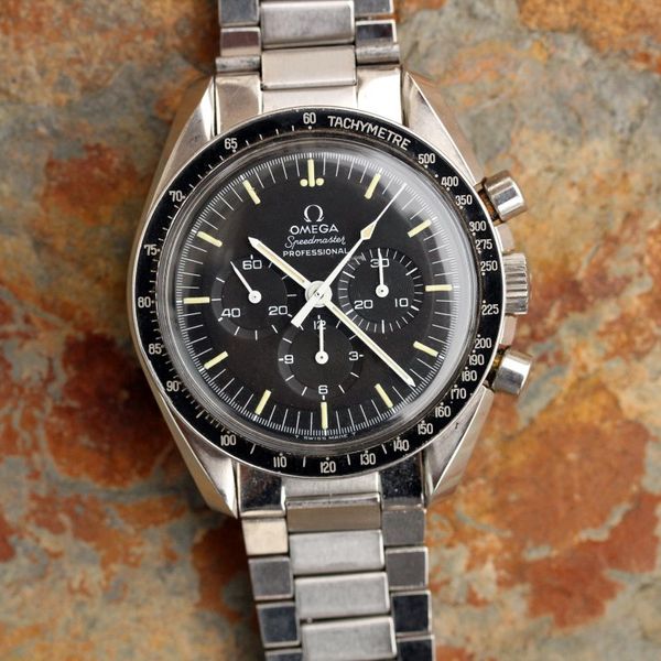 SOLD 1970 Omega Speedmaster 145.022 Straight Writing in Mint Condition ...
