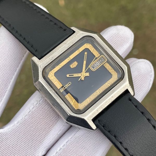 Vintage Seiko 5 Automatic Tv shape Made in japan Mens watch 7019-5160 ...
