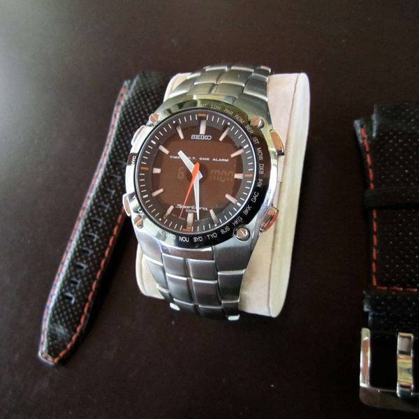 Seiko Sportura SNJ005 Worldtimer Analog-digital | WatchCharts UK