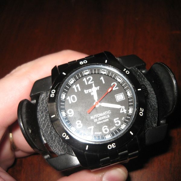 FSOT: Traser Classic Automatic Pro | WatchCharts Marketplace