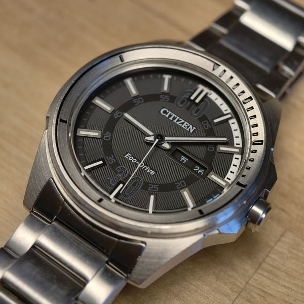 Citizen J800-S091322 Eco-Drive Quartz Men's Wristwatch | WatchCharts ...