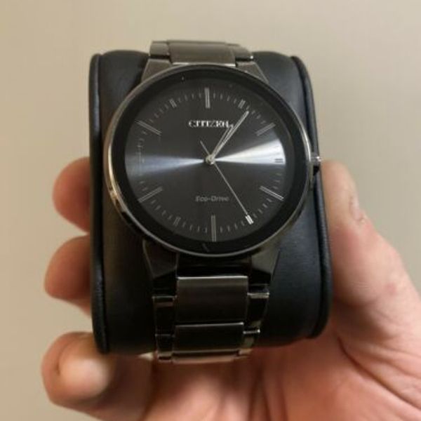Citizen E031-R009036 Eco-Drive Wrist Watch for Men Worn Twice Has Extra ...