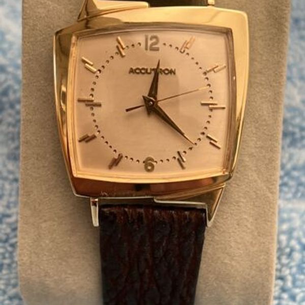 1960 Bulova 214 Accutron 14k Solid Gold Asymmetrical Case Elvis Presley ...