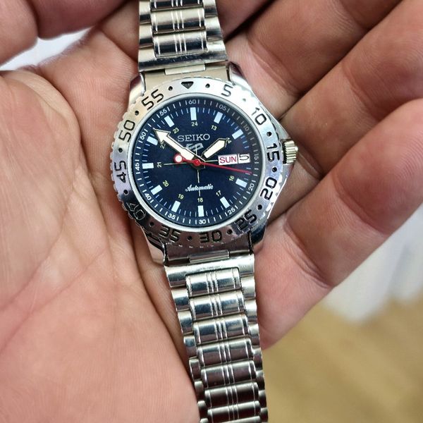 Vintage Refurbished Seiko 5 Sports Auto Blue Dial, Fixed Bezel 40mm ...