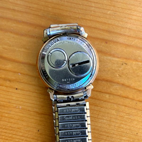 Bulova Accutron 10K Gold Filled Bezel M6 | WatchCharts Marketplace