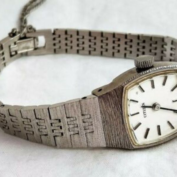 Vintage 1970's CITIZEN 6700 Ladies Silver Tone Dress Watch ...