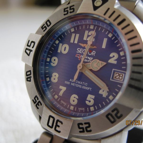 FS: SECTOR DIVING TEAM 1000m NO LIMITS Blue | WatchCharts