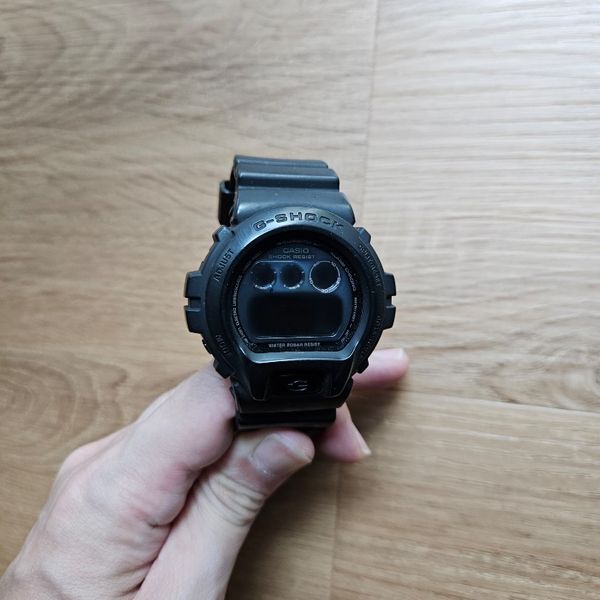 CASIO G-SHOCK DW-6900MS-1 | WatchCharts Marketplace