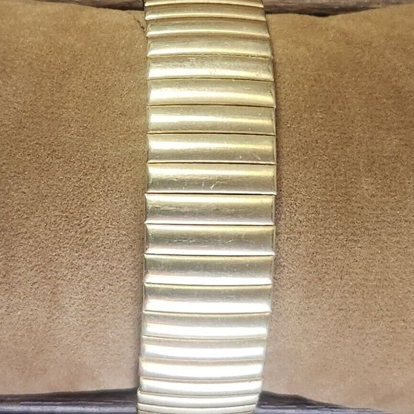 VINTAGE SWATCH WATCH TIGER MOTH DAY/DATE GOLD BAND & CASE | WatchCharts ...