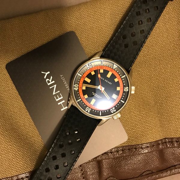 FS: Dan Henry 1970 Diver Compressor 40mm | WatchCharts