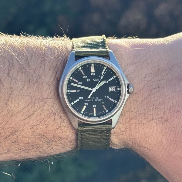 Pulsar by Seiko Military Style Field Watch V742-8A10. New Renata ...