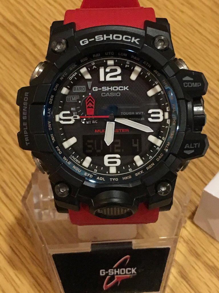 SOLD Casio G-Shock Mudmaster GWG-1000RD red band | WatchCharts Marketplace