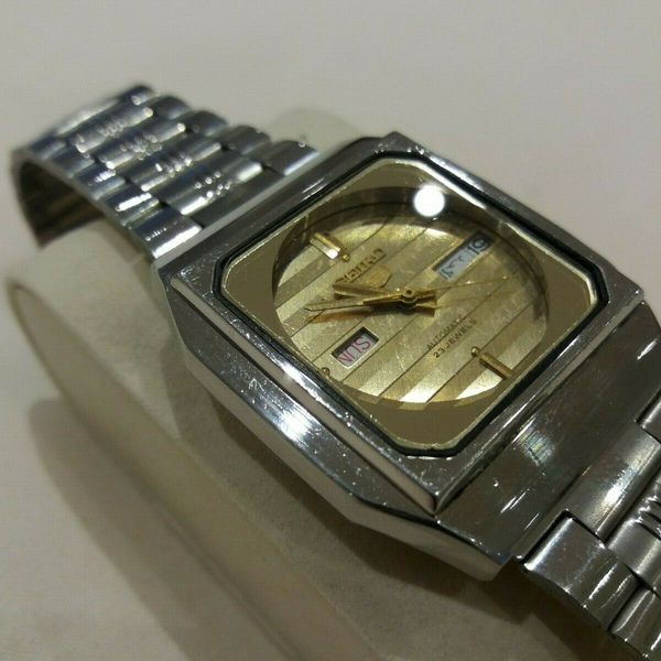 Seiko 5 Square Gold Face Automatic 23 Jewels Retro Vintage Arabic date ...