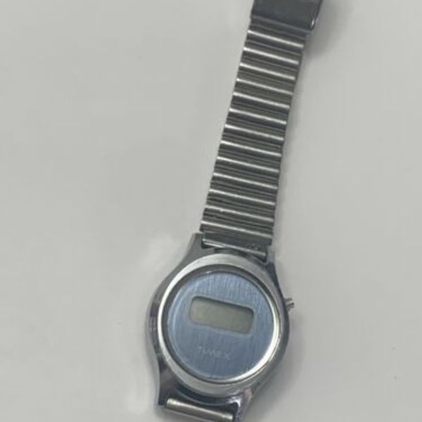 Timex F Cell, 3H, Water Res., Philippenes, E Mark On The Back, 100 ...