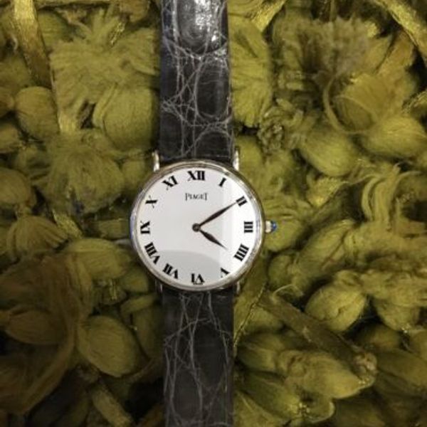 Piaget 18k Gold Manual Wind Ladies Watch 9P1 Caliber | WatchCharts