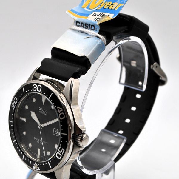 Casio 2719 divers stainless steel quartz New Old Stock (NOS) gents ...