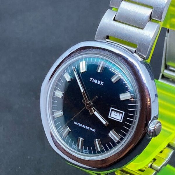 Spaceige Old Timex with Manual Winding and Date Display | WatchCharts ...