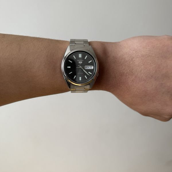 Seiko 5 Men's Automatic Watch SNXS79K with Grey Dial | WatchCharts ...