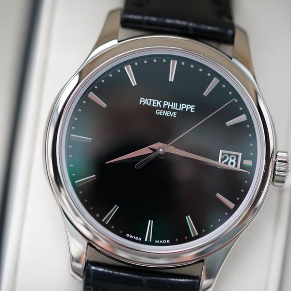 FS: MINT Patek Philippe Calatrava 5227G-010 18K White Gold | WatchCharts