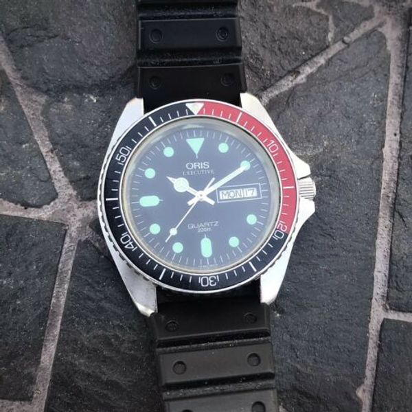 RARE Vintage Oris 7147 Executive Quartz 200m Diver Day / Date - 40mm ...