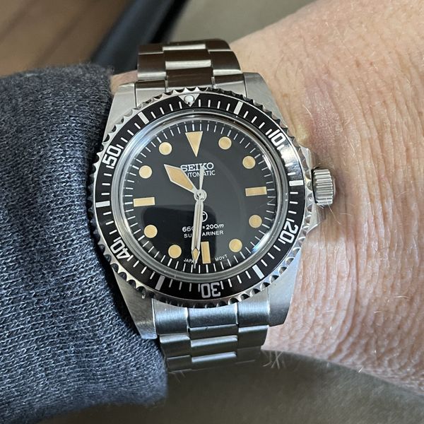 Vintage SEIKO Mod MilSub 5517 No Date SUB | WatchCharts Marketplace