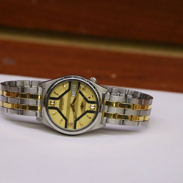 Vintage Citizen Day Date Mechanical Automatic Analog Dial Womens Watch 21 Jewel | WatchCharts ...