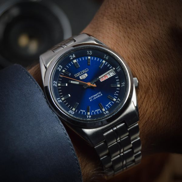 [wts] SEIKO 5 “Railway Time” SNK563 Blue Sunburst Dial w/ Orange ...