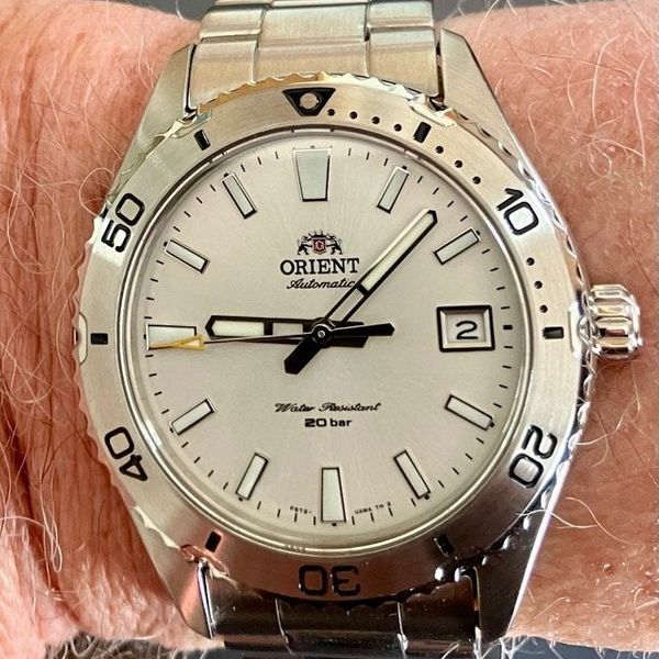 FS: New Model Orient Mako 40 Sport White Dial Sapphire Crystal SS Bezel ...