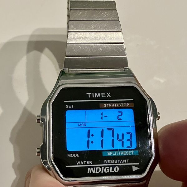Timex Indiglo Watch 555 07 Retro Rave Digital CR 2016 Cell Green ...