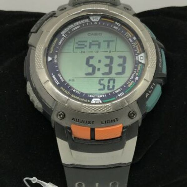 Casio Pathfinder 3043 Men's Watch Altimeter Barometer Solar Atomic ...