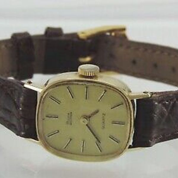 BULOVA N 7 ACCUTRON Quartz 585 14Carat Gold Women's Watch | WatchCharts